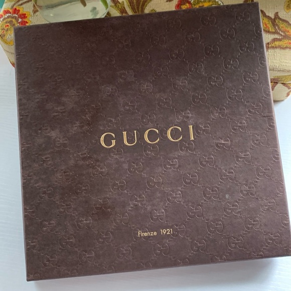 Gucci | Accessories | Gucci Gift Box With Iconic Logo And Original ...